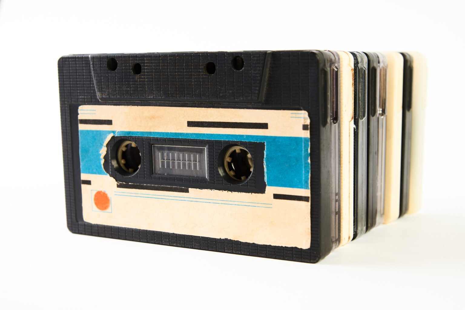 14 Gadgets From the 1960s That Were Revolutionary Back Then