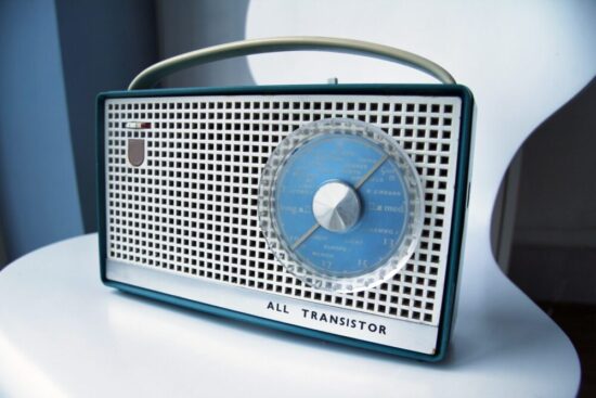 14 Gadgets From the 1960s That Were Revolutionary Back Then